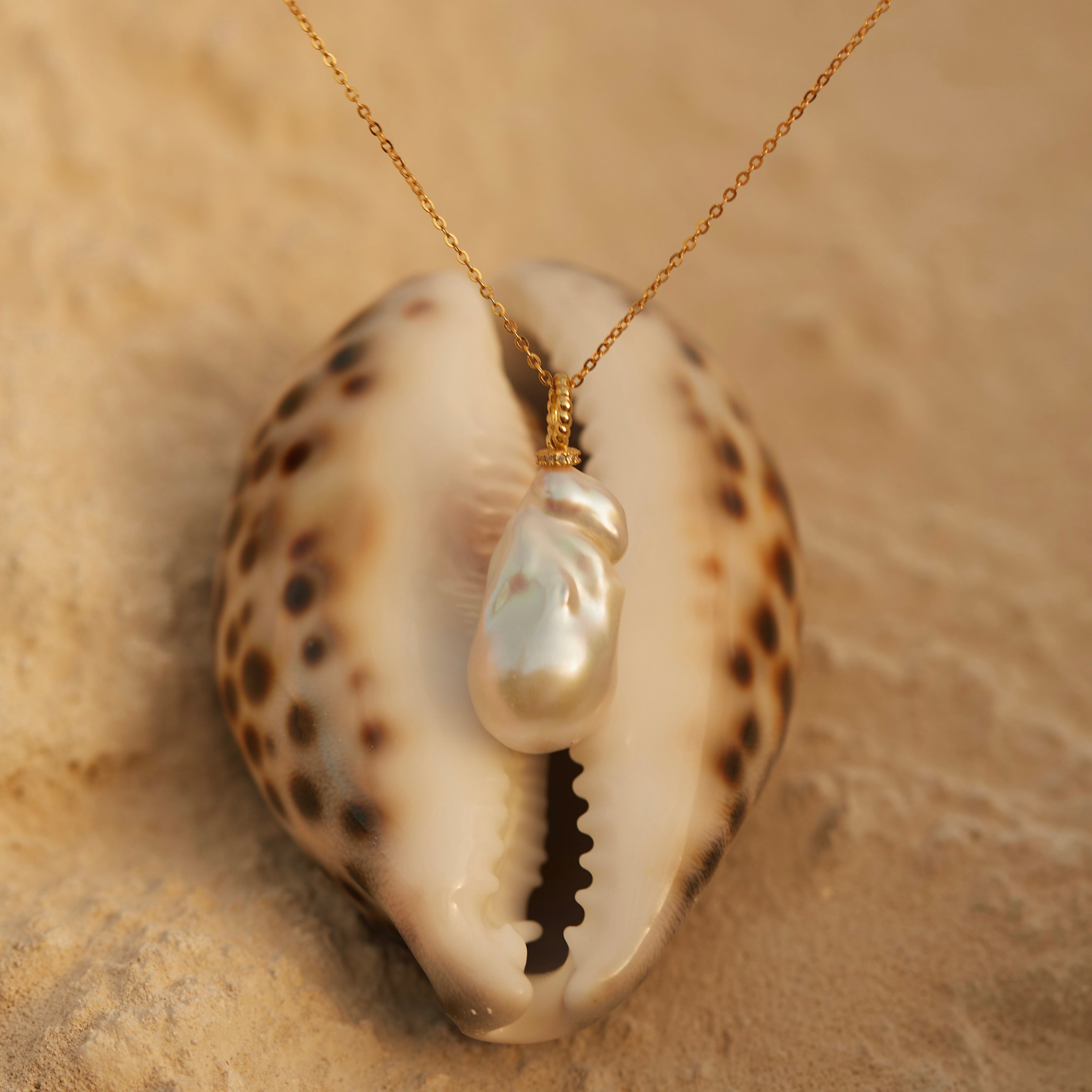 POSEIDON BAROQUE Pendant – NIKIBEE